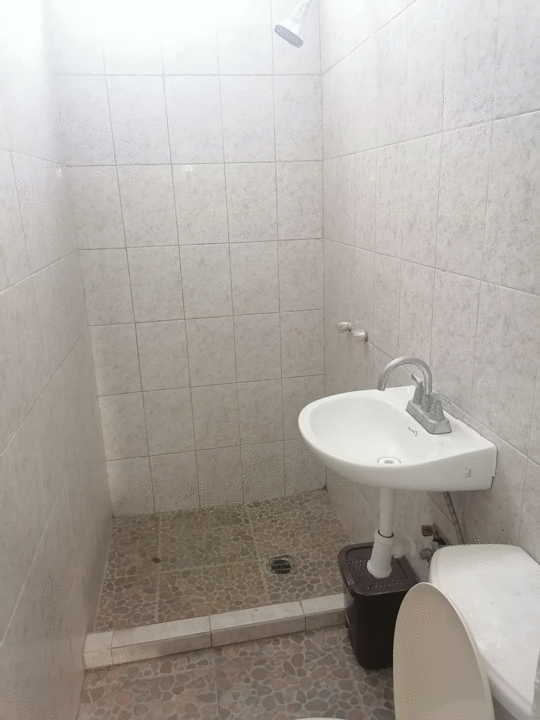 Mano a Mano - Se Renta recamara